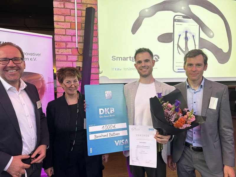 Sicher im Straßenverkehr mit textiler Drucksensorik | textile network ...