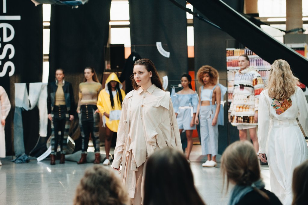 Slow Fashion – ganz langsam .... | textile network | Internationales ...